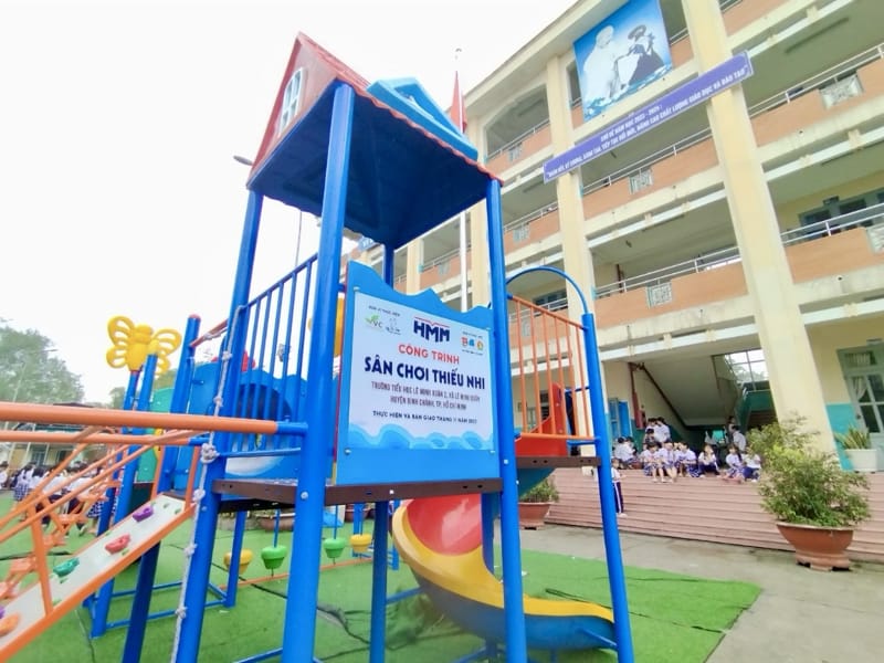 HMM Shipping Việt Nam trao gửi yêu thương đến cộng đồng